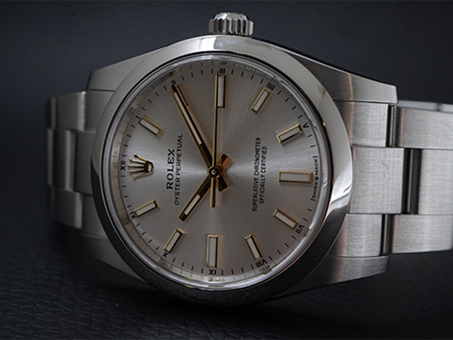 34mmのOYSTER PERPETUAL【Ref.124200】 | ロレックス専門店クォーク名古屋栄店 お買い得情報